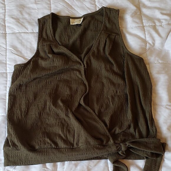 Universal Thread | Tops | Universal Thread Top | Poshmark